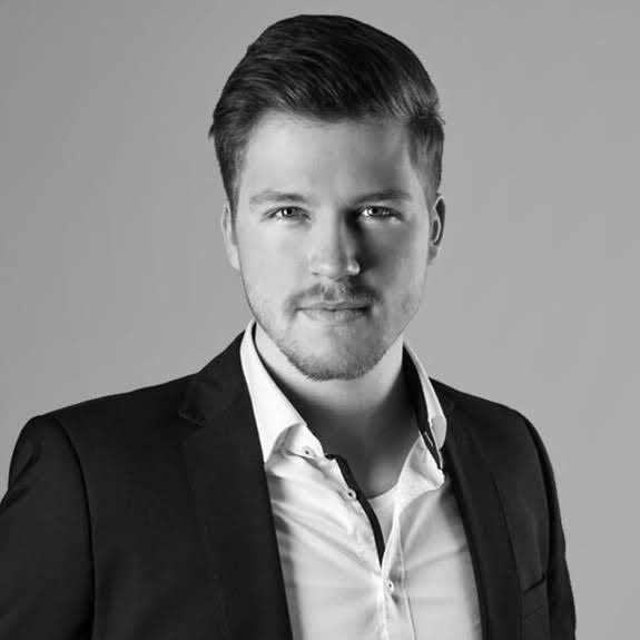 Dominik Neumann – peer WEBDESIGN & CONSULTING